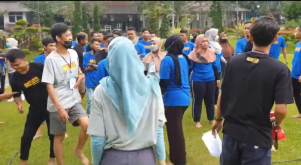 Mega Utama Group – Dealer Resmi Brand Cat & Building Materials Karawang ...